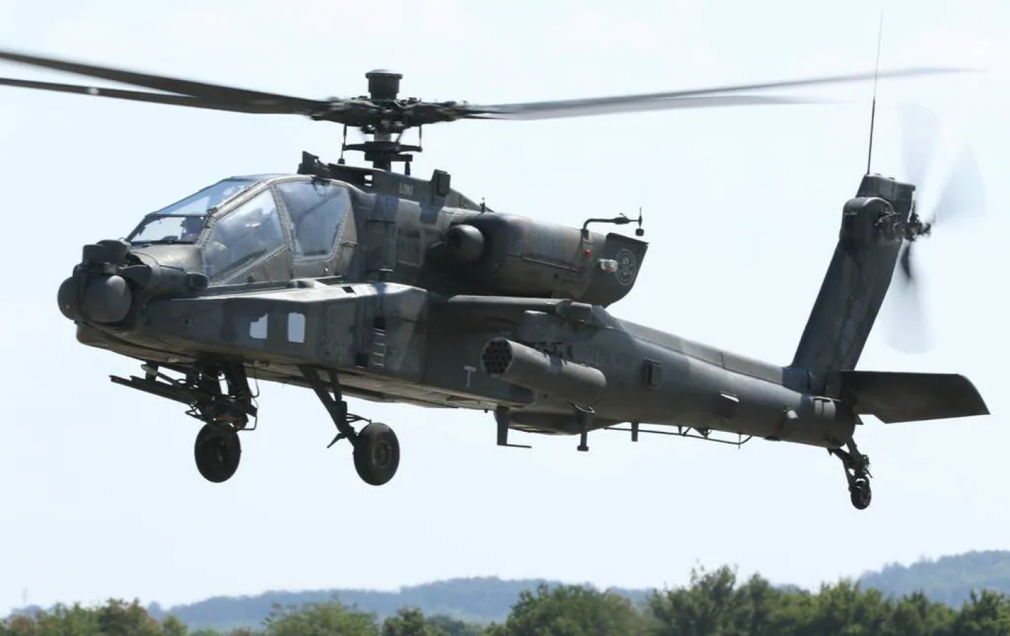 2 Injured in Apache Helicopter Crash, Second Mishap in Three Days ...