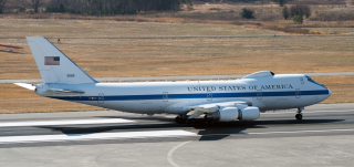 ‘Doomsday Plane’ Contract for $13 Billion Goes to Sierra Nevada ...