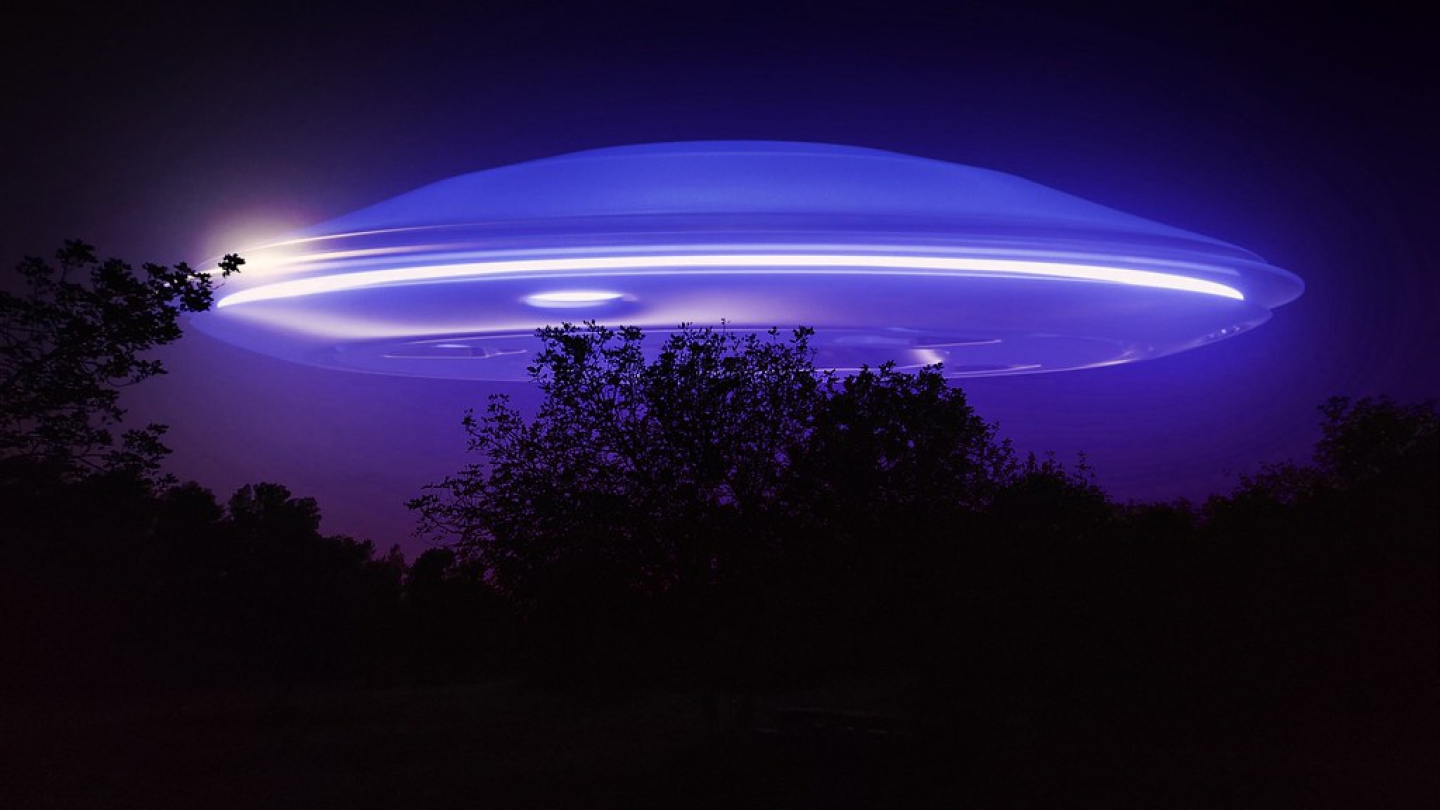 What Should Smart People Think About UFOs? | RealClearBooks