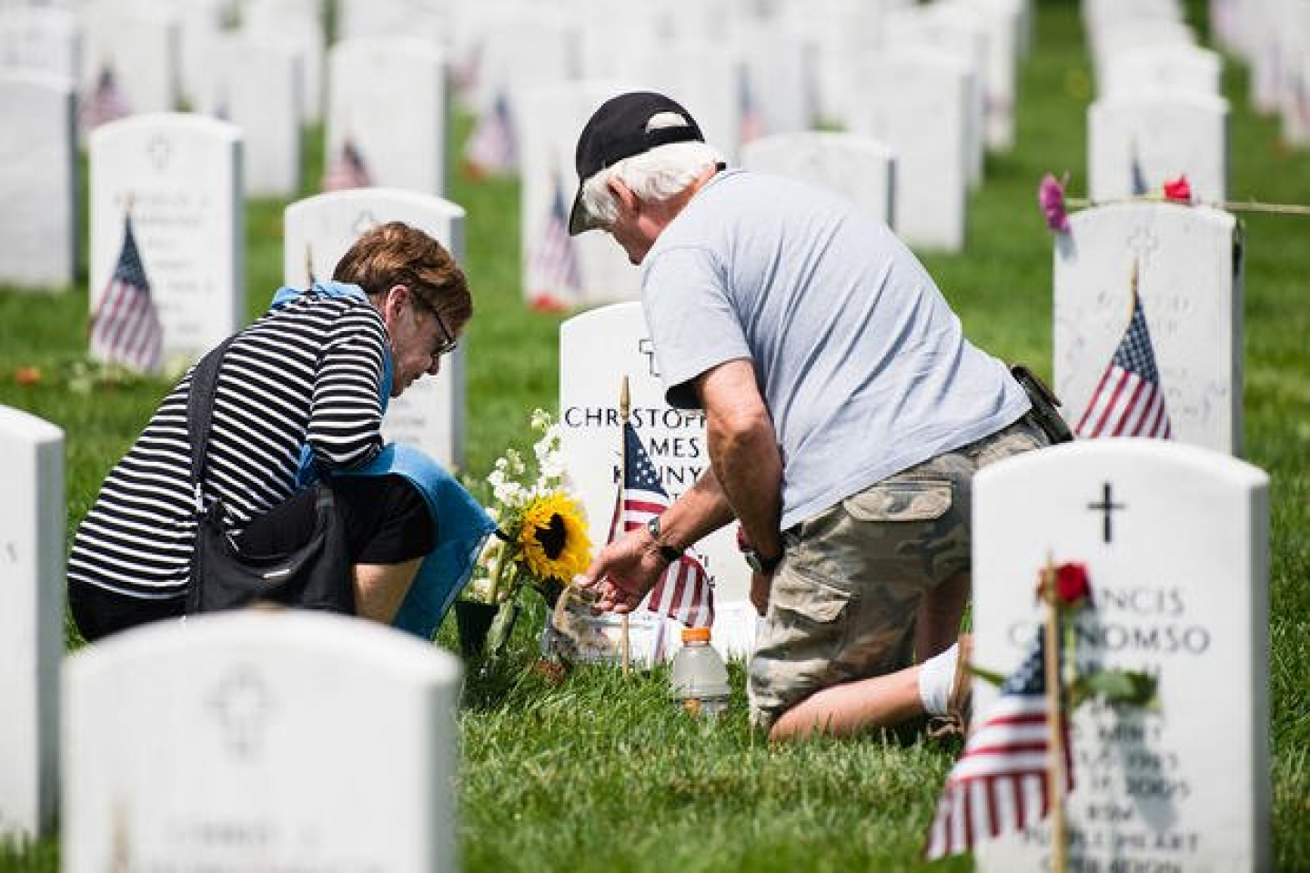 VA to Host Memorial Day Events Nationwide at National Cemeteries ...