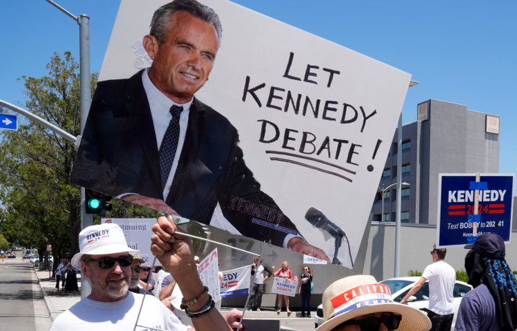 RealClearPolitics: RFK Complains to FEC About Missing Debate, Biden's ...