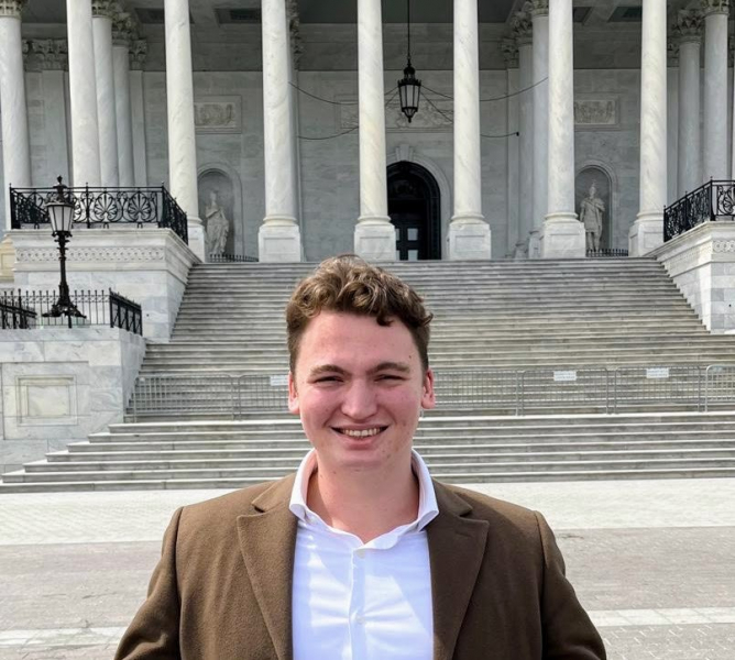 A Soldier and a Conscientious Objector: Two U.S.-Born Israeli Citizens ...