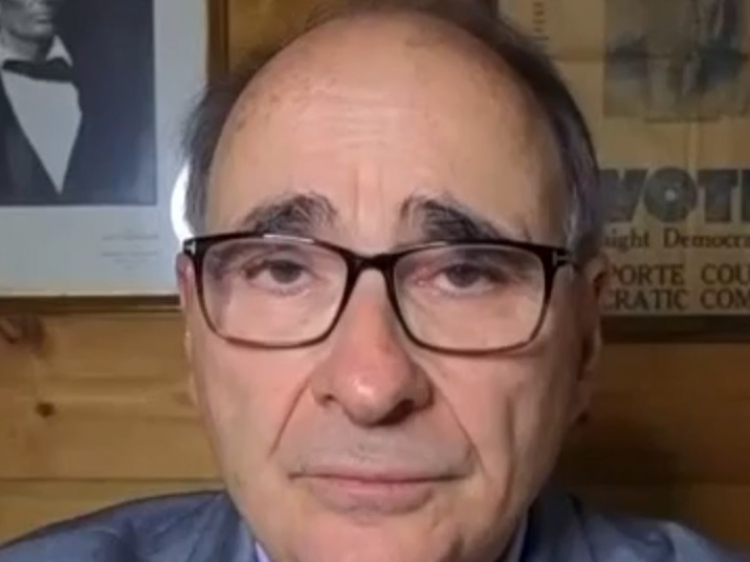 Axelrod: President Obama Believes Dropping Out Is A Decision For ...