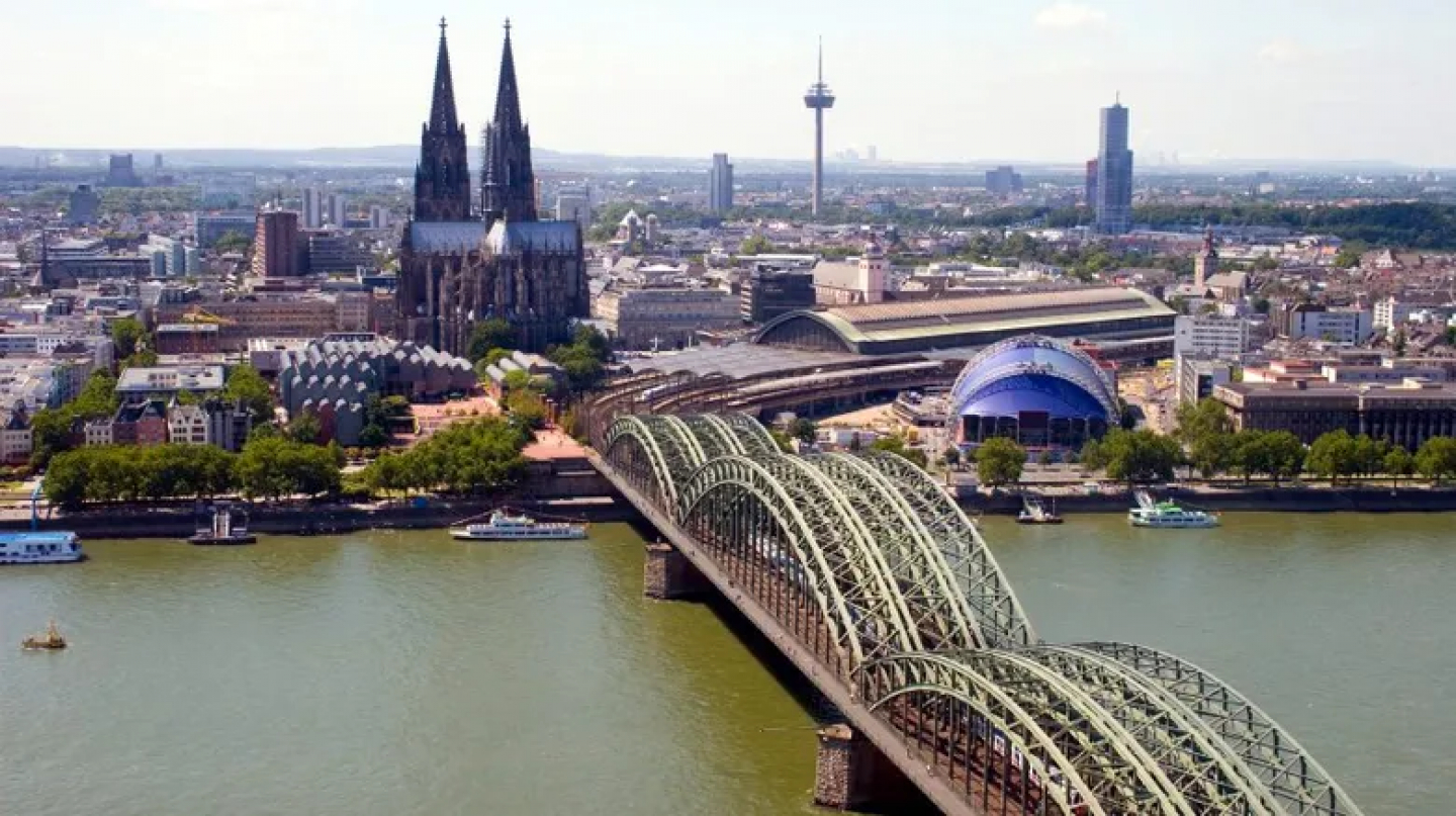 Large WWII Bomb Detonated in Cologne, Germany | RealClearHistory