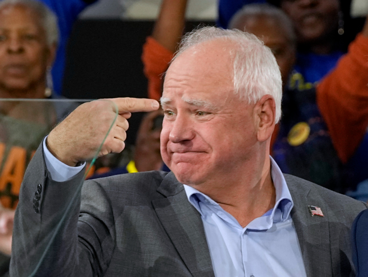 Watch Live: Gov. Tim Walz Campaign Rally In Omaha, Nebraska | Video ...