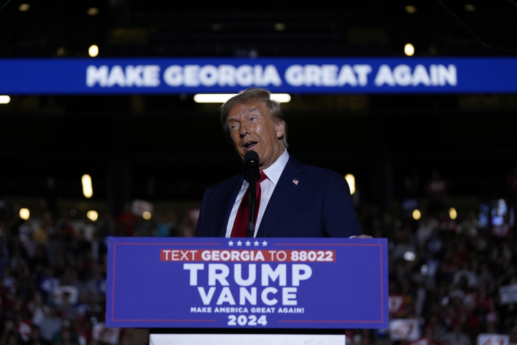 Trump Takes Lead in RCP National Average | RealClearPolitics