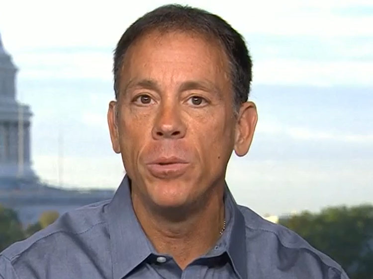 Axios Founder Jim VandeHei: Joe Rogan Is More Important Than Any Of Us ...