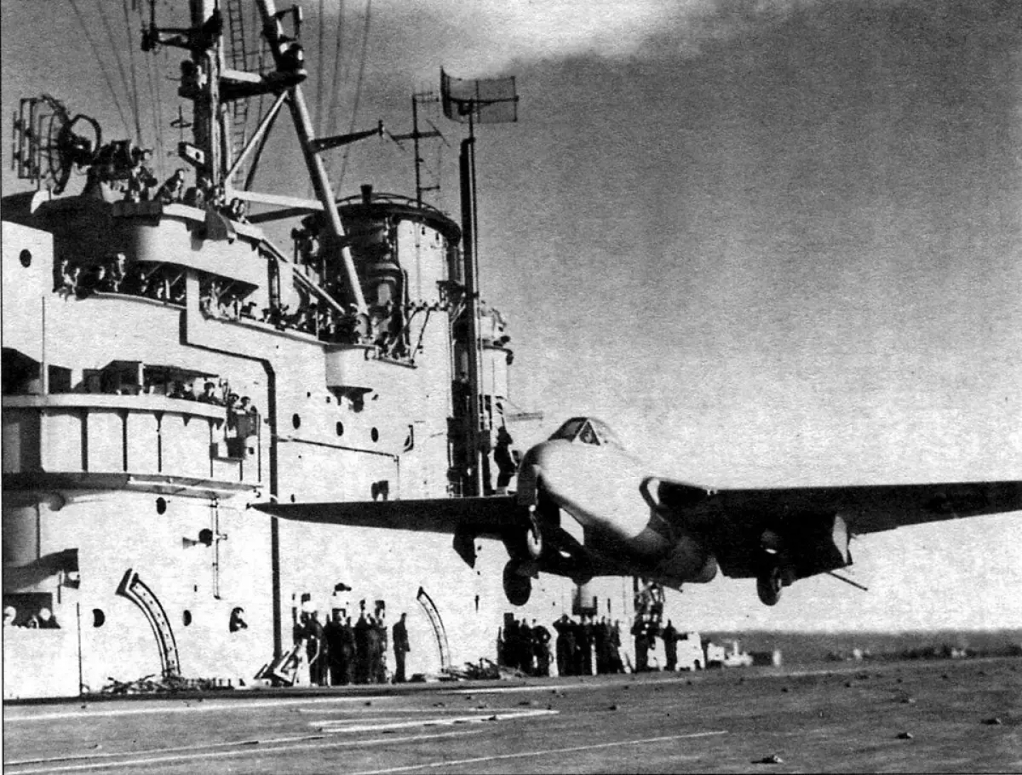 The de Havilland Sea Vampire Changed Naval Aviation | RealClearHistory