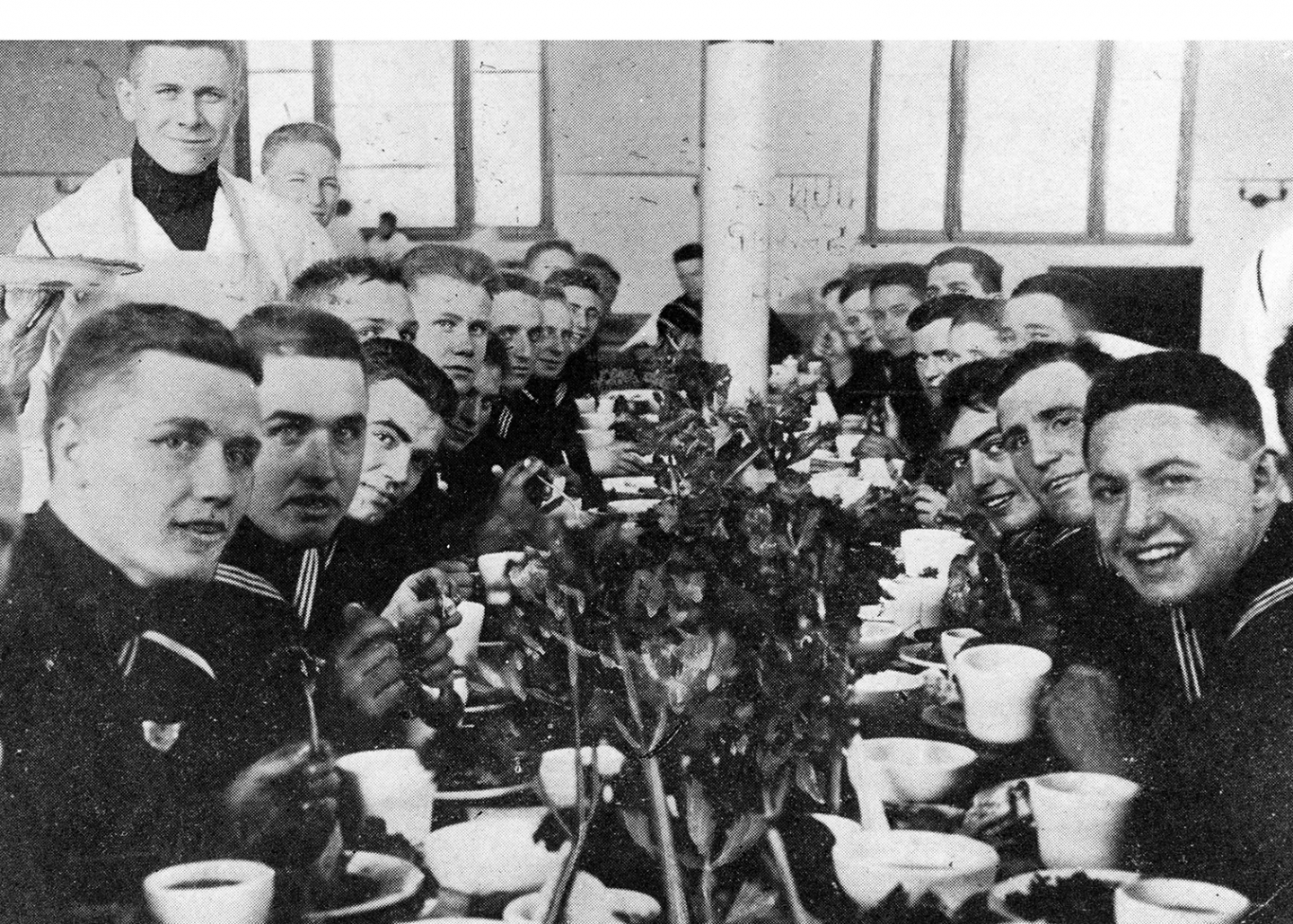 U.S. Navy Ship Menus From Christmases Past | RealClearDefense