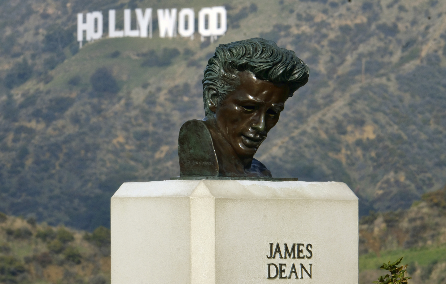 The Secret Life of James Dean | RealClearBooks