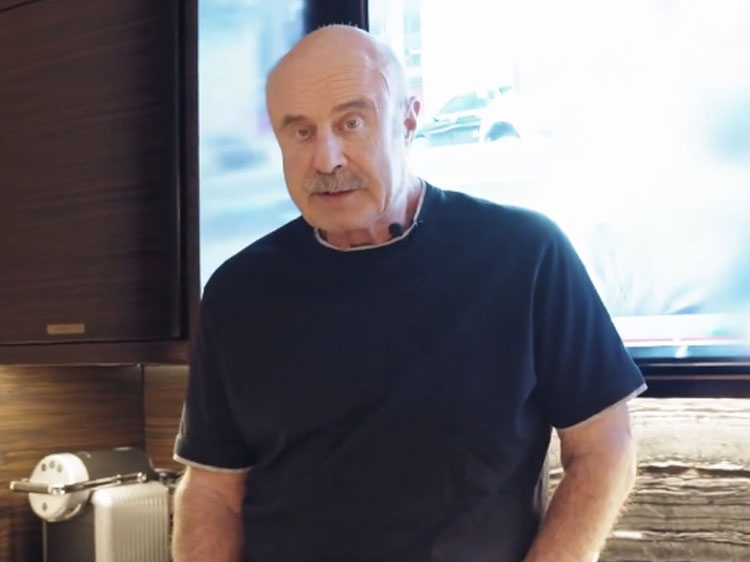 Dr. Phil Is Embedded With Tom Homan For ICE Operation In Chicago ...
