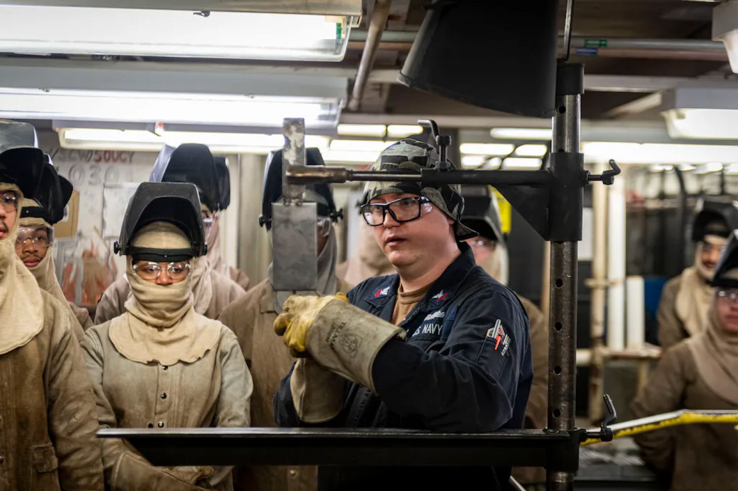Navy’s Readiness Push Means Longer Maintenance for Current Ships ...