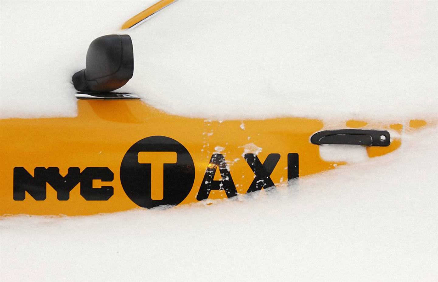 New York’s First Electric Taxi Fleet – From the 1800s | RealClearHistory