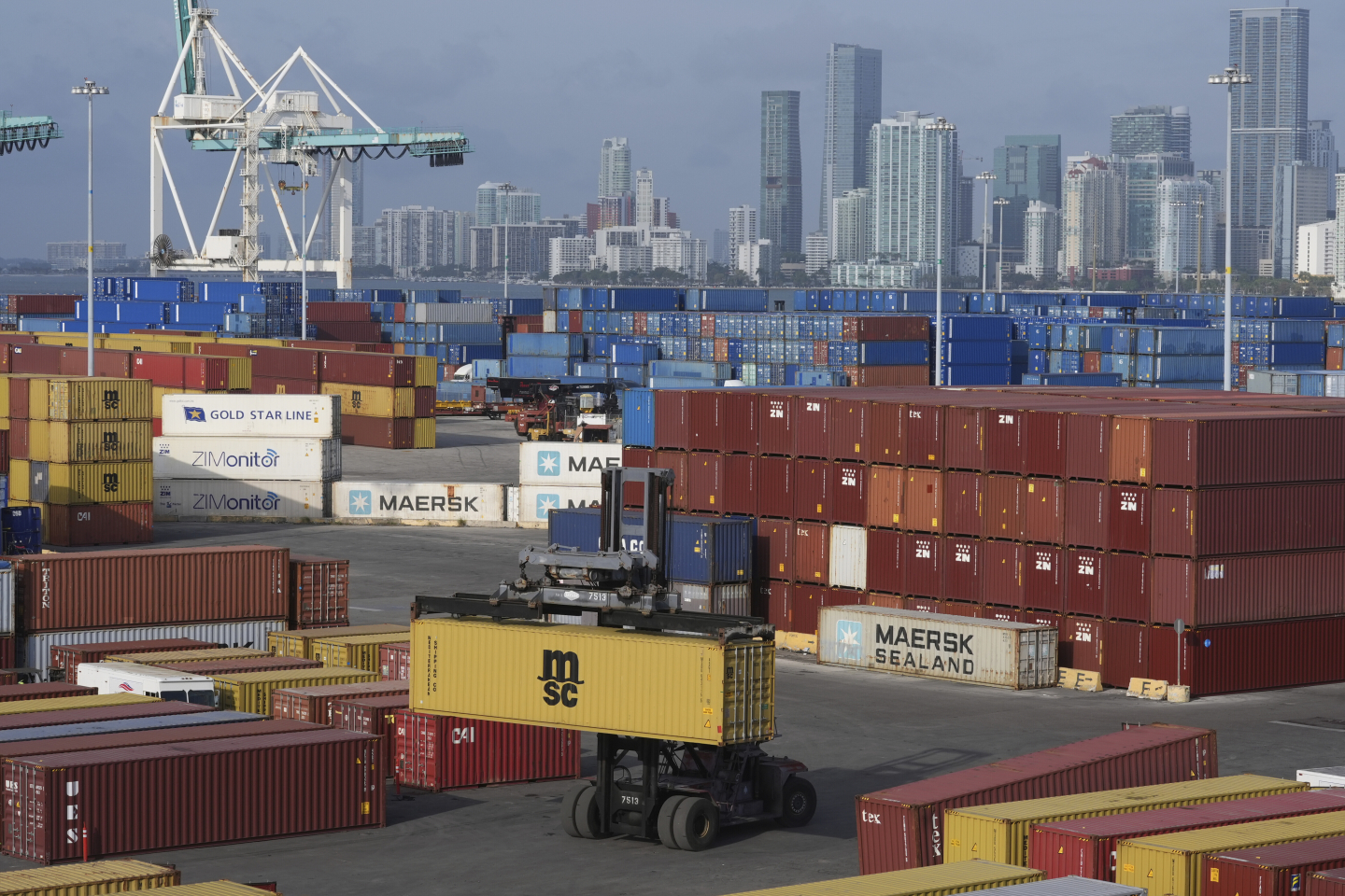 Trump's America Is Exporting, & the Trade Deficit Is Shrinking ...