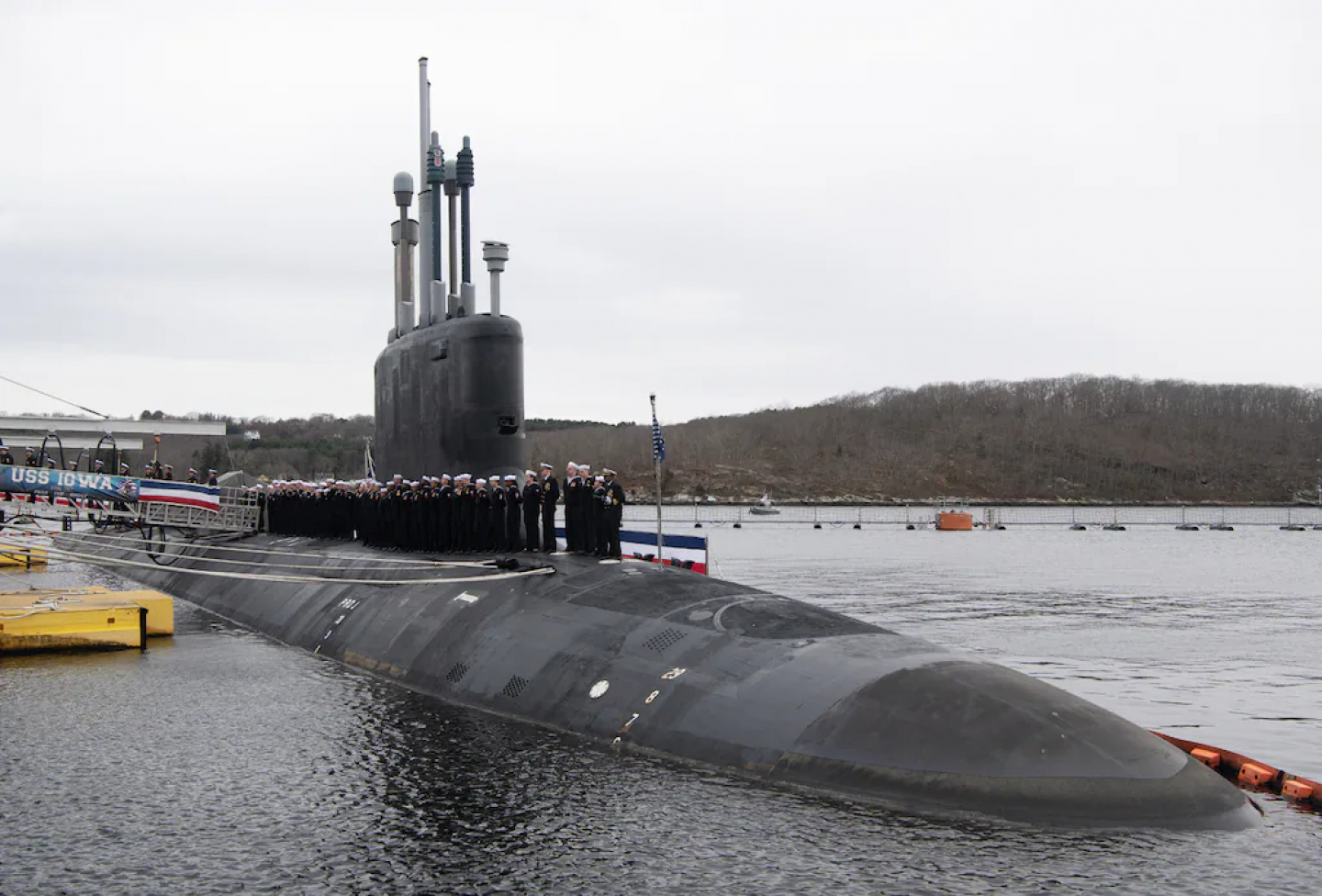 Navy Unveils Newest Virginia-Class Fast Attack Submarine USS Iowa ...