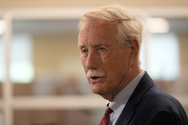 Angus King's Warning About the Dangers of Trump | RealClearPolitics