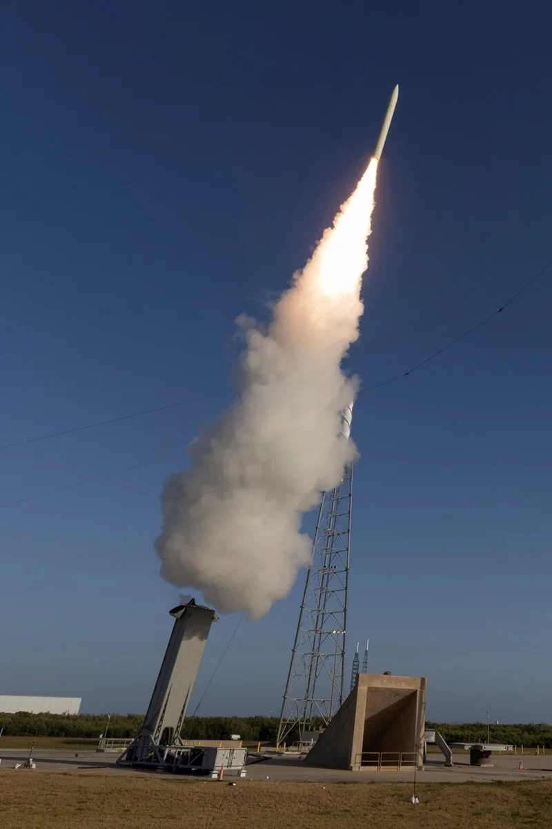 U.S. Navy Tests Conventional Prompt Strike (CPS) Hypersonic Missile ...