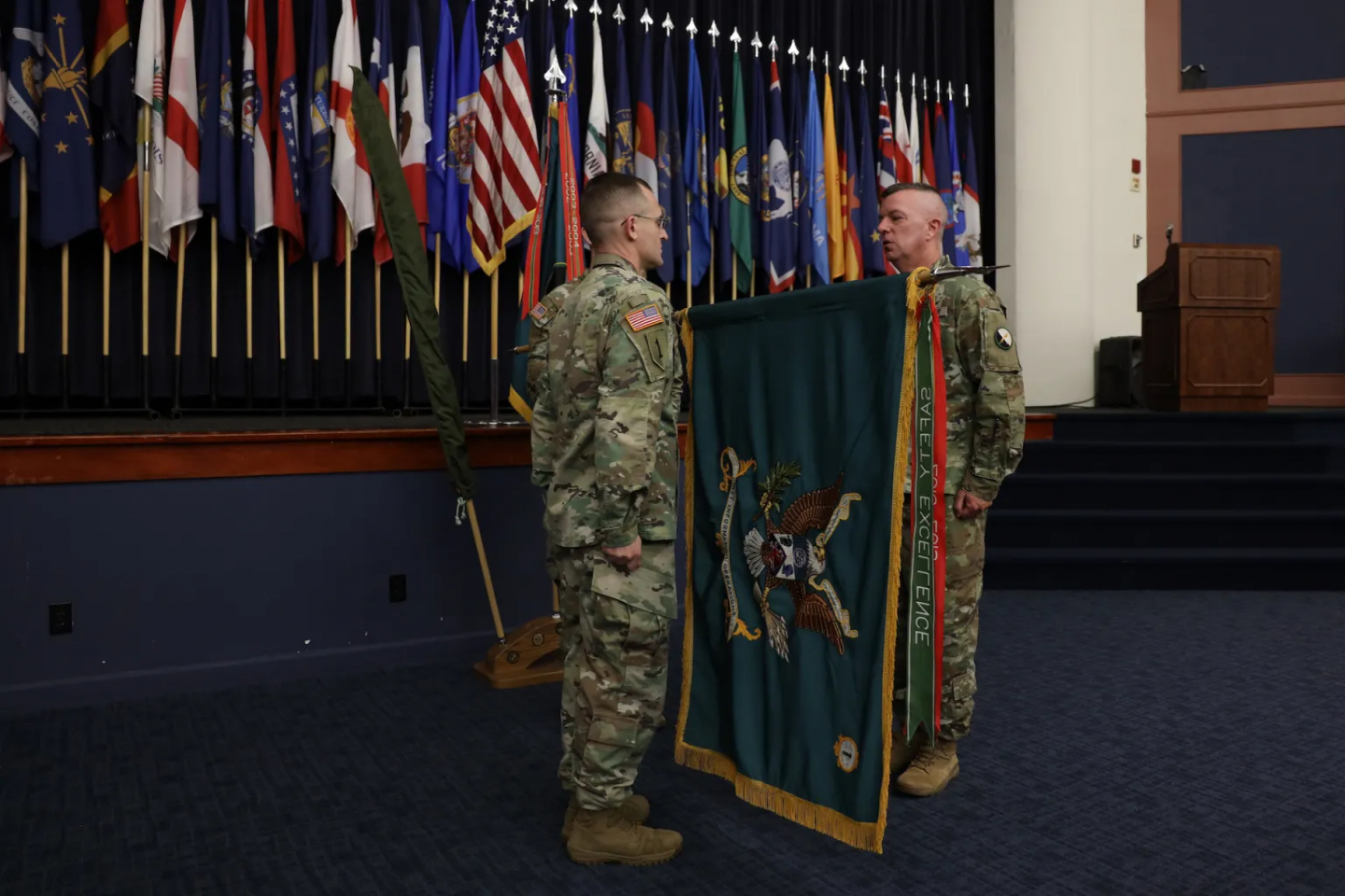 Army Officially Deactivates Only Information Operations Command ...