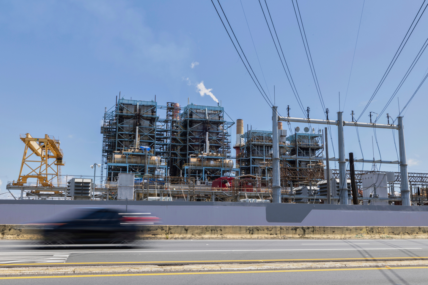 Puerto Rico’s Solar Microgrids Power Through Blackout | RealClearScience