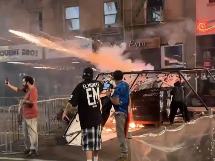 Los Angeles Riots: Protesters Launch Fireworks At Police | Video ...