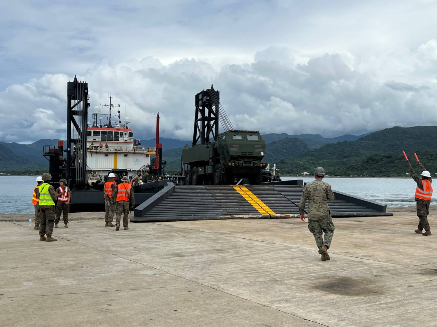 U.S. Army Demonstrates Anti-Ship Potential in the Philippines ...
