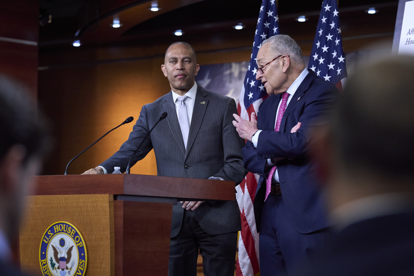A New Poll Has a Warning for Democratic Party Leaders | RealClearPolicy