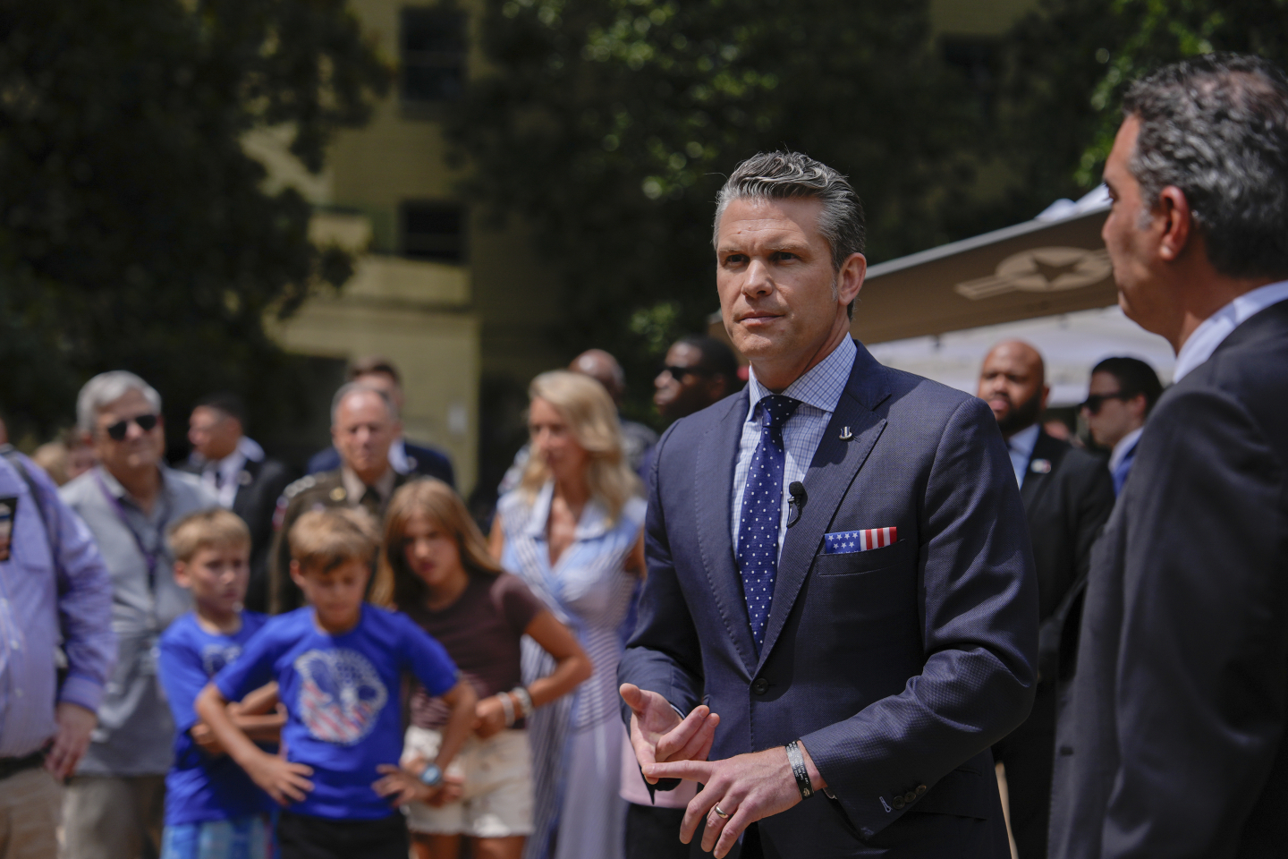 U.S. Army Sends HIMARS to Pacific to Boost Long-Range Fires ...