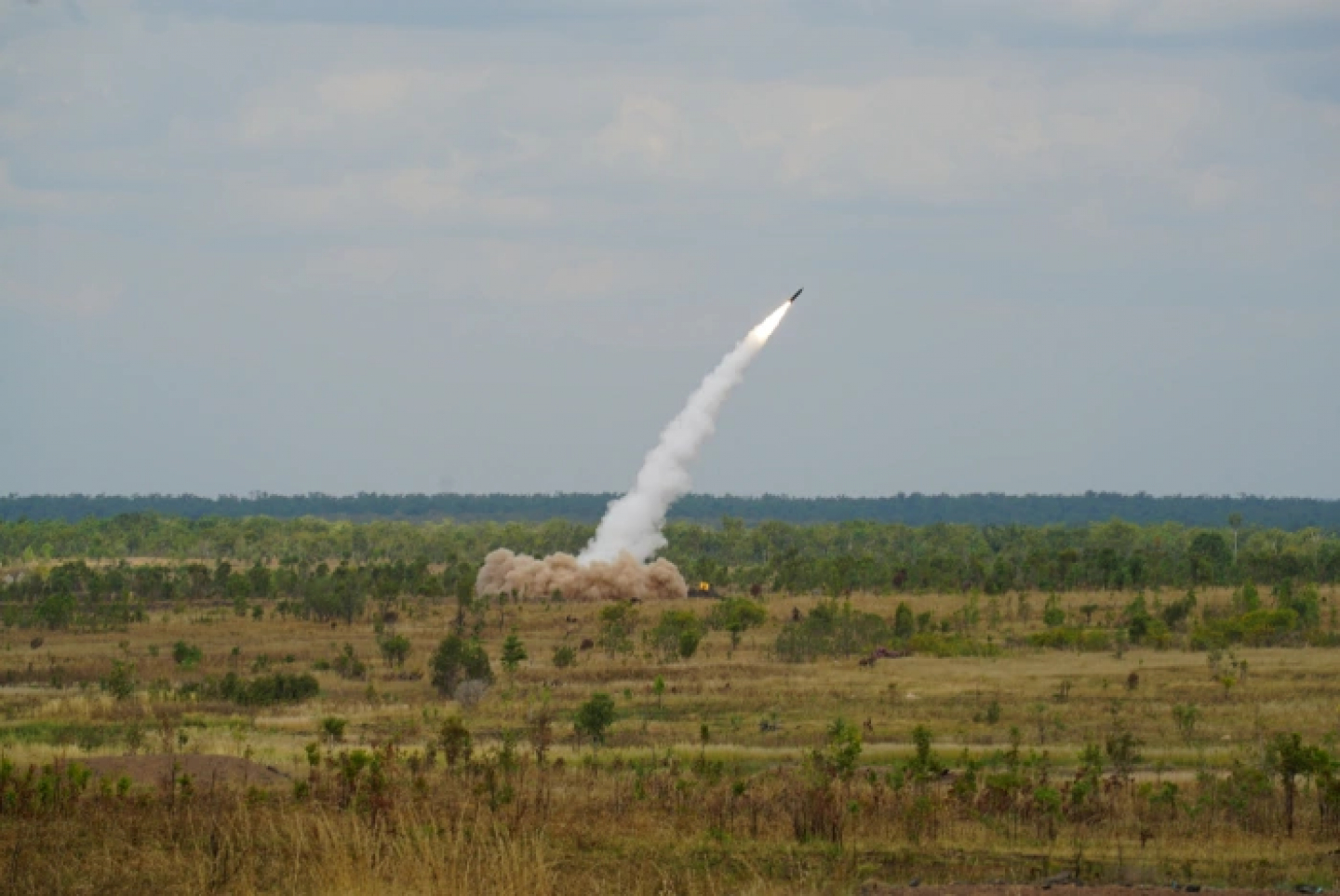 New Missile for Truck-Based Himars Launchers Has China in Its Sights ...