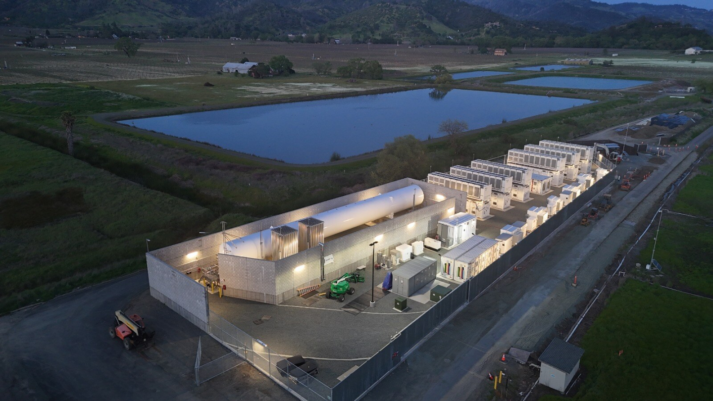 This Hydrogen Microgrid Is the First of Its Kind | RealClearScience