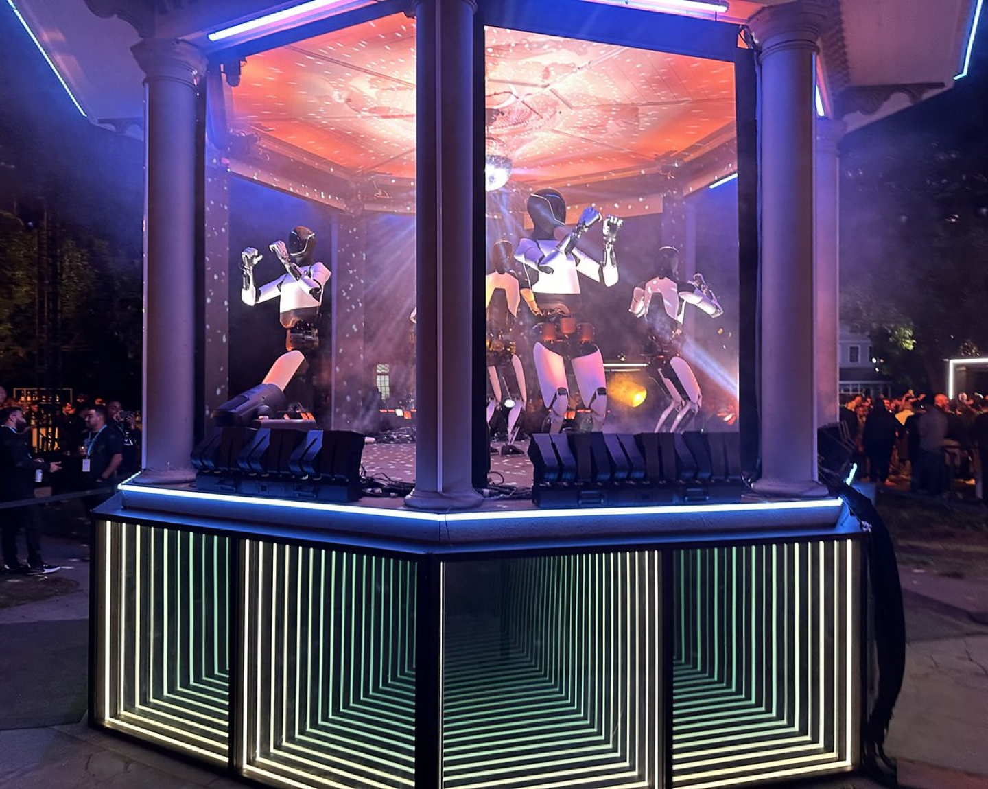 Reality Is Ruining the Humanoid Robot Hype | RealClearScience