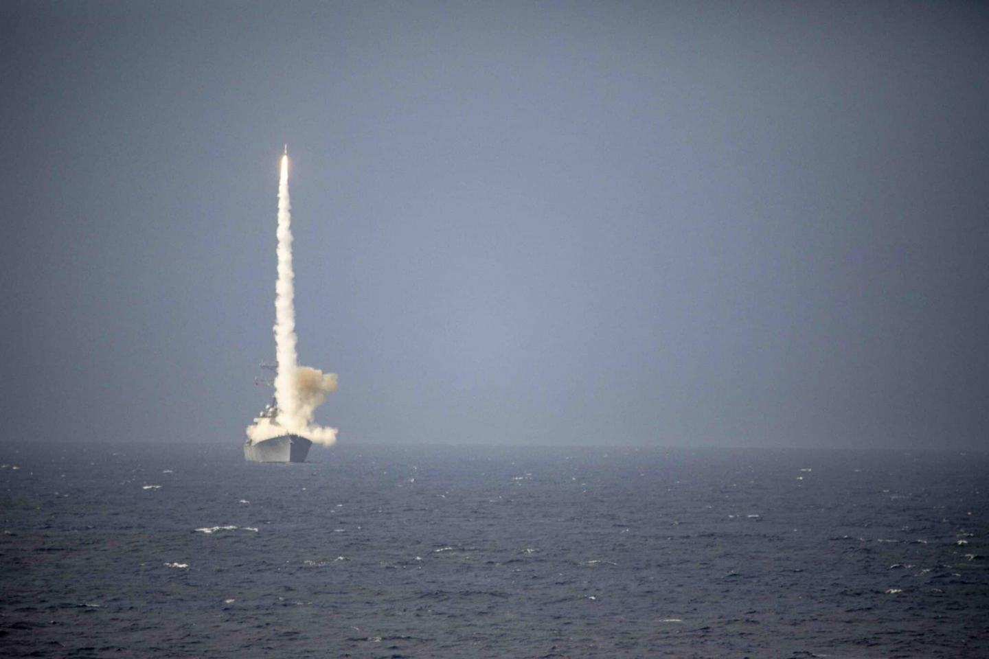 U.S. Navy to Introduce Next-Generation Modular Missile Program ...