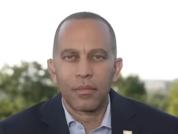 Rep. Hakeem Jeffries: I'm Not Going To Dwell On Trump's Erratic ...
