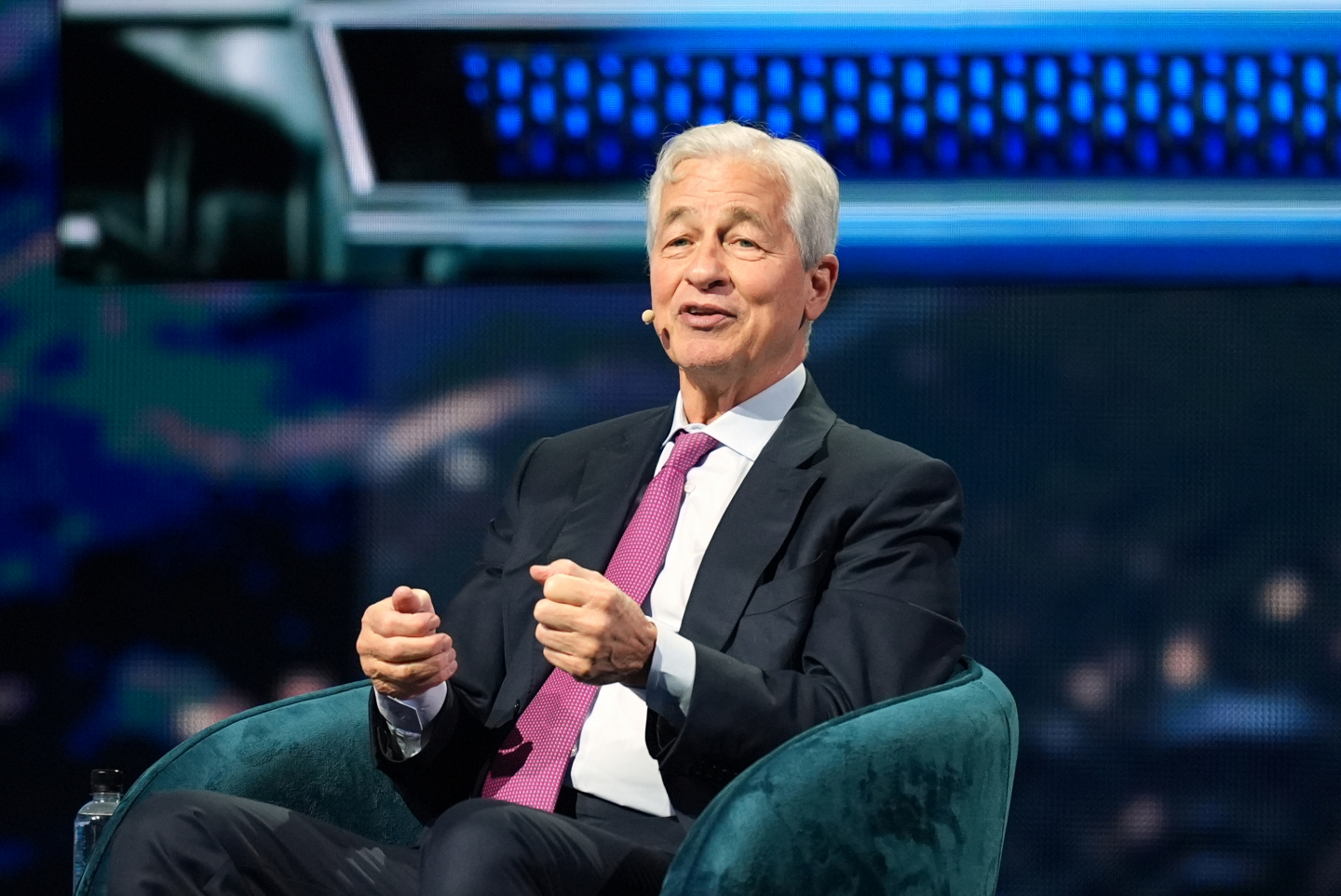 Jamie Dimon Helpfully Explains How All Legislation Should Be Crafted ...