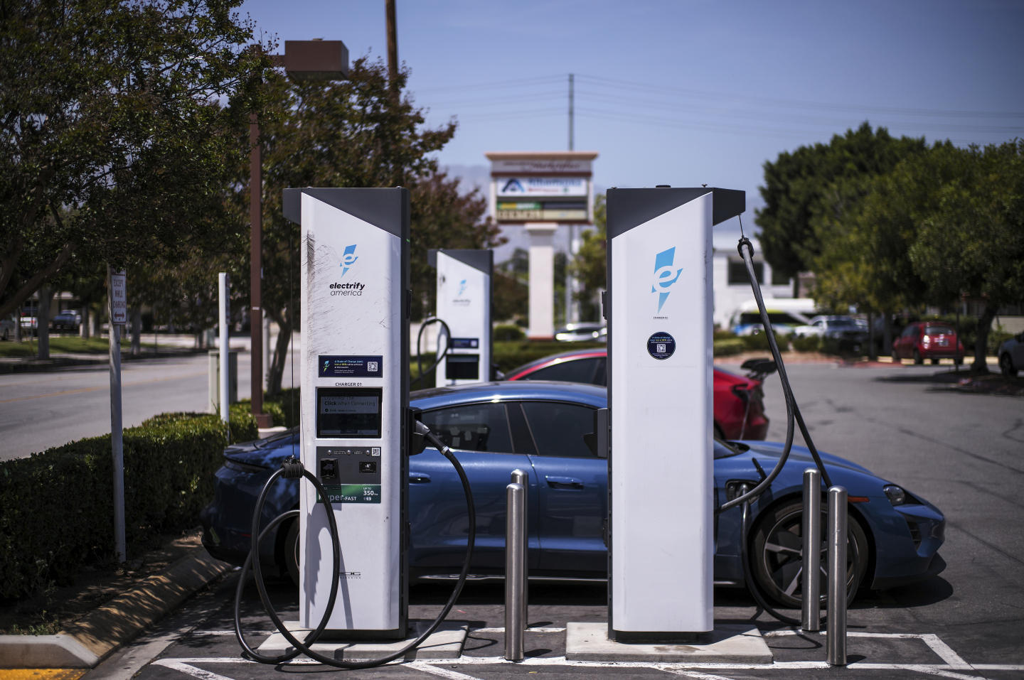 EV Chargers Add Chaos to the Grid. A Device Could Help | RealClearScience