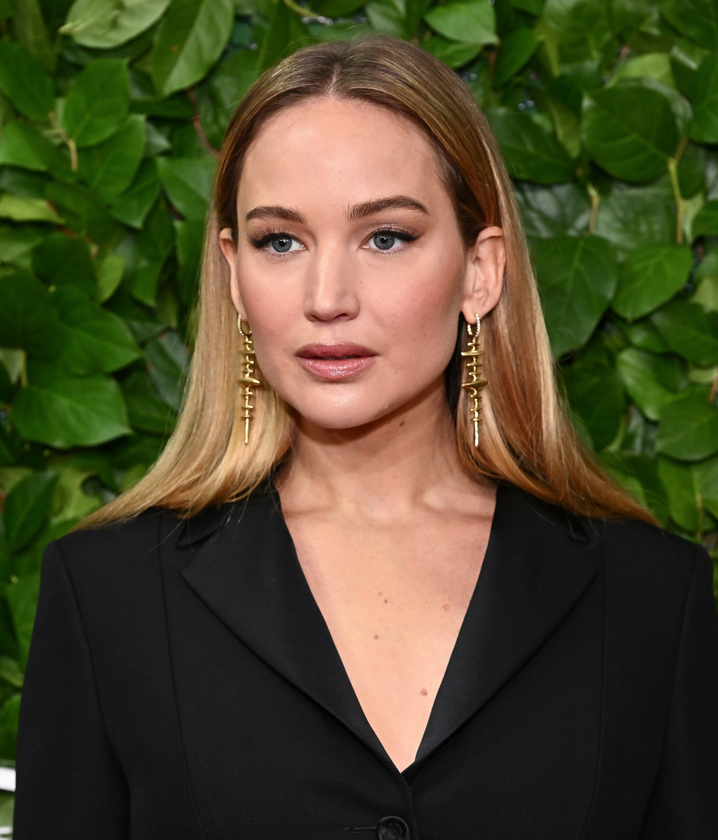 Jennifer Lawrence Reinvents the ‘Cool Girl’ | RealClearBooks