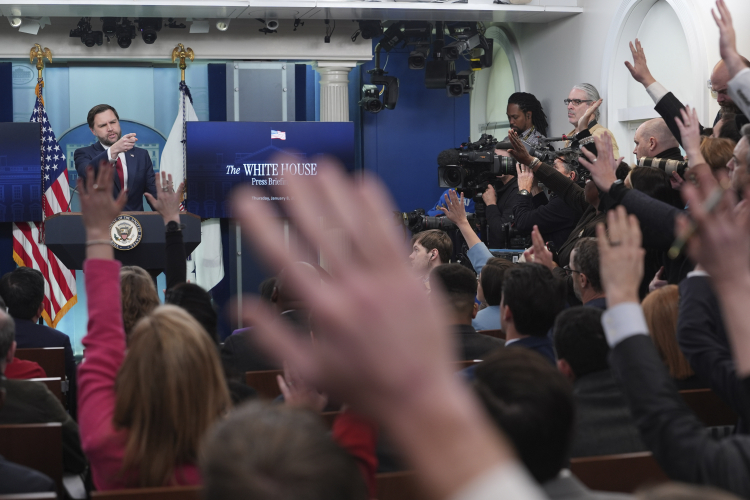 Legacy Media Fails Again in Volatile Minneapolis Moment | RealClearPolitics