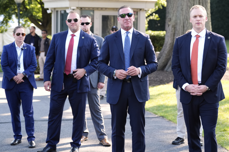Trump Continues To Back Secret Service Chief Despite ‘Concern at Times ...