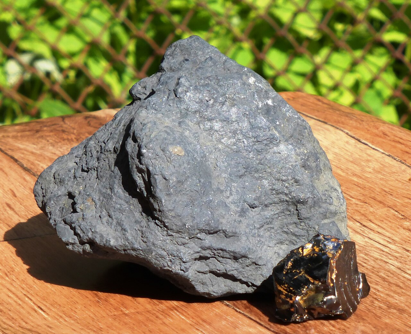 This Gray Rock May Explain the Beginning of Life | RealClearScience