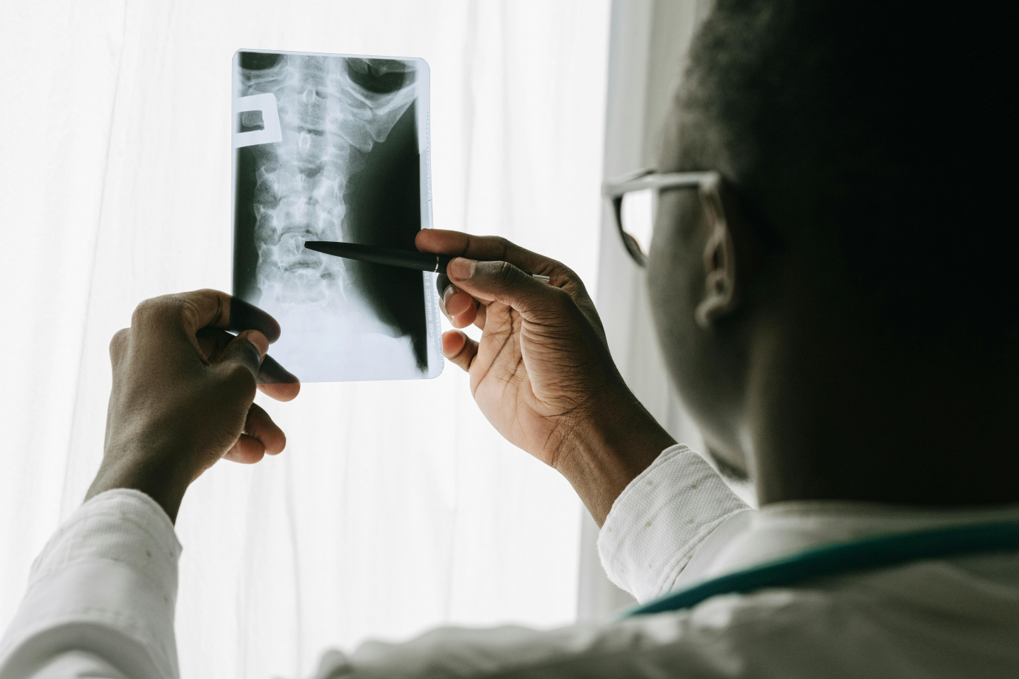 Microrobots Deliver Stem Cells to Repair Spinal Cord | RealClearScience