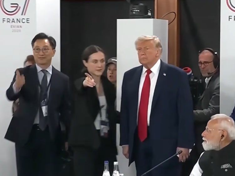 Trump Walks in Late to G7 Leaders Summit: "I'm The Boss" | Video ...